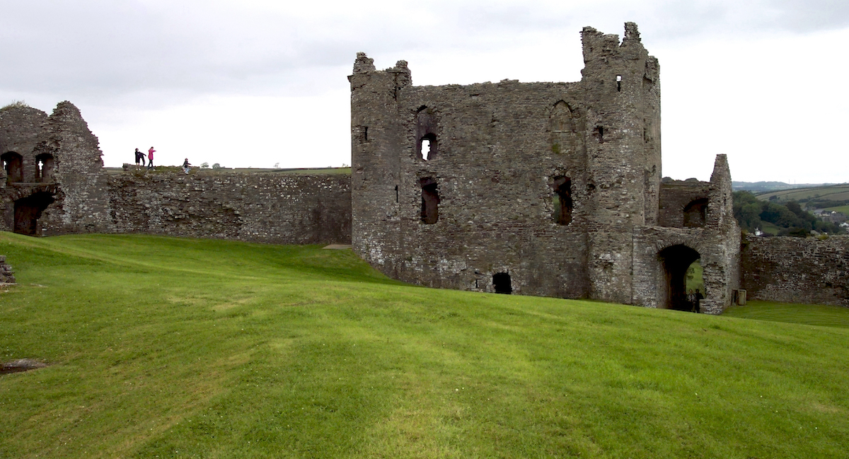 Llansteffan Castle