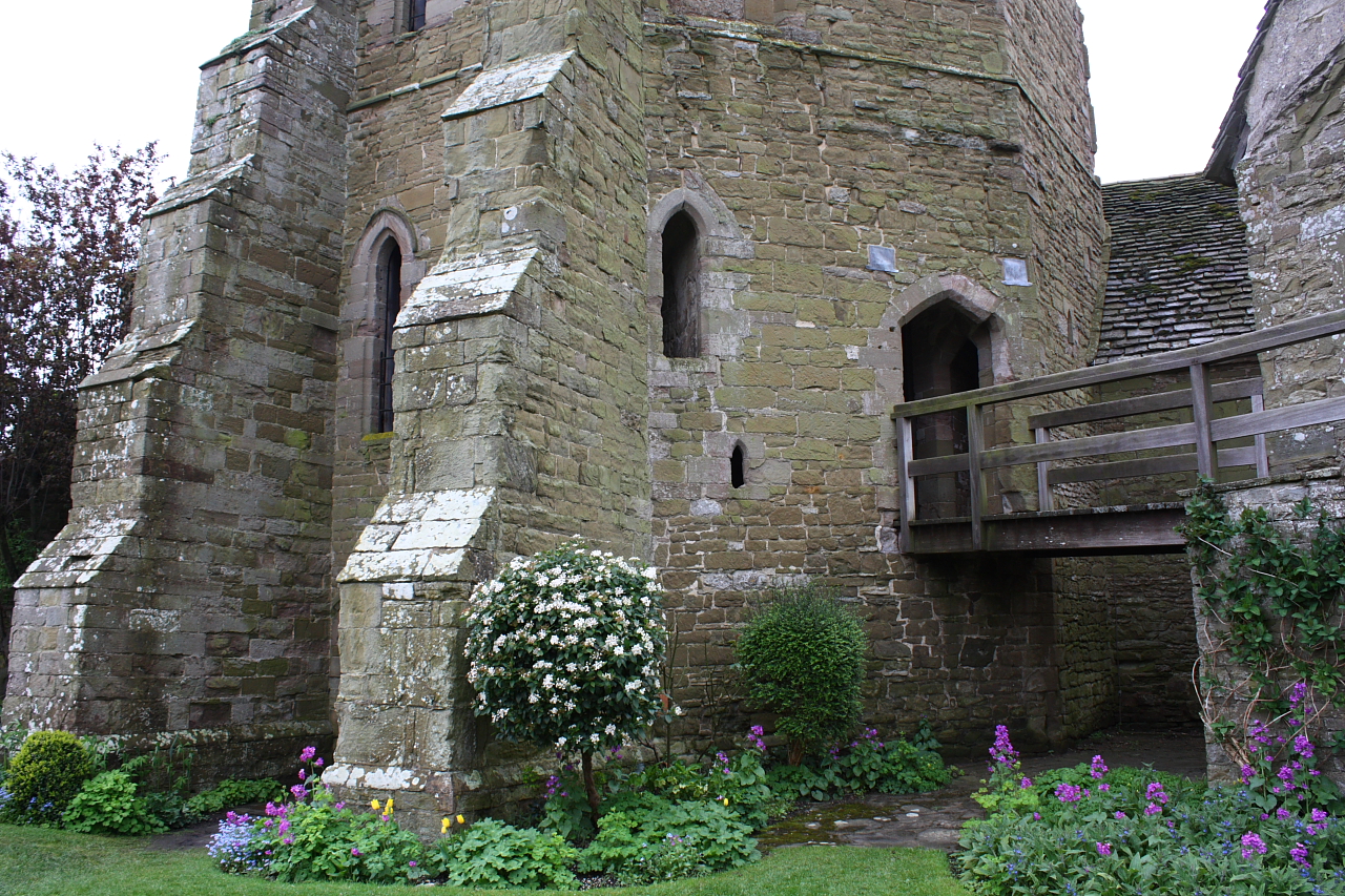 Stokesay Castle