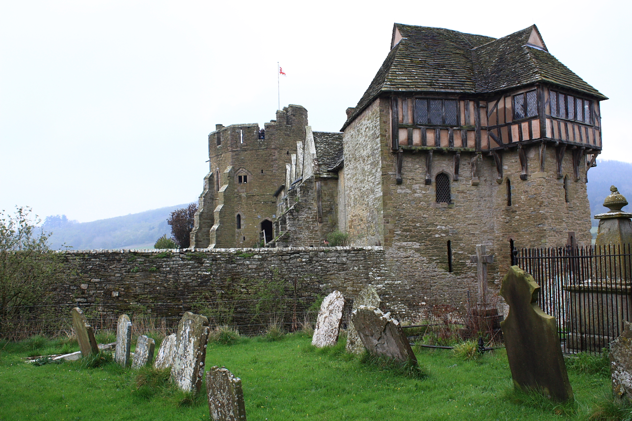Stokesay Castle